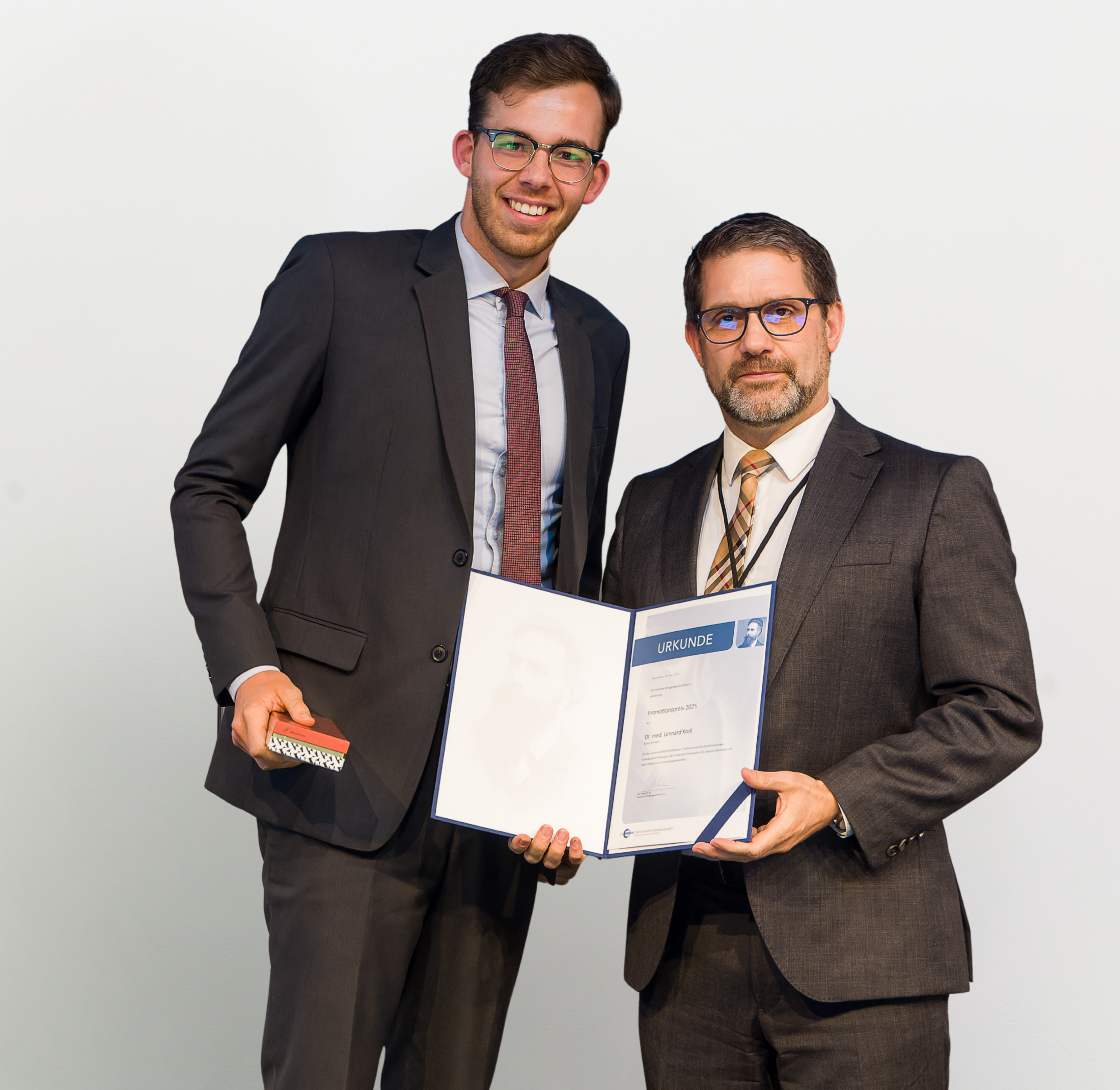 Promotionspreis 2025 für Dr. med. Lennard Kroll: KI trifft Klinik ...